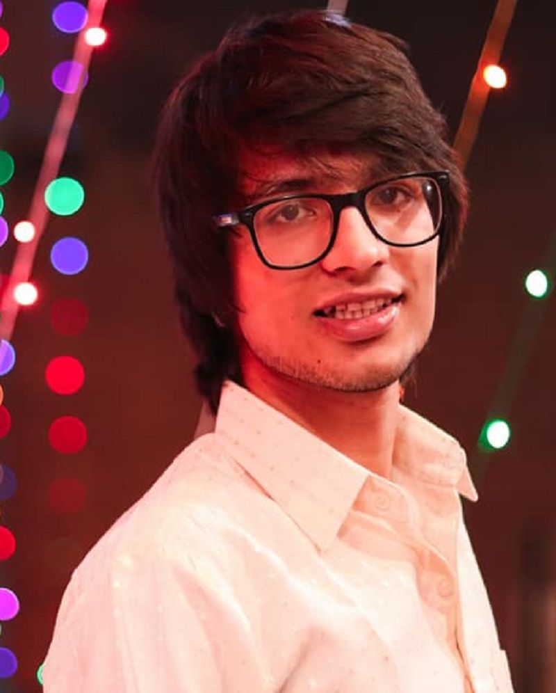 Piyush Joshi Vlog Age, Bio, Family, Class, Height, Net Worth | Celebs ... Piyush Joshi Vlog Age, Bio, Family, Class, Height, Net Worth | Celebs ...