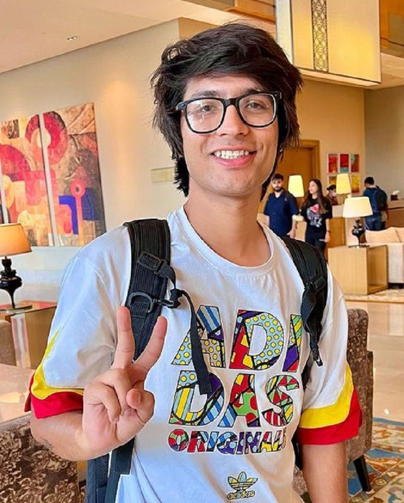 Piyush Joshi Vlog Age, Bio, Family, Class, Height, Net Worth | Celebs ... Piyush Joshi Vlog Age, Bio, Family, Class, Height, Net Worth | Celebs ...